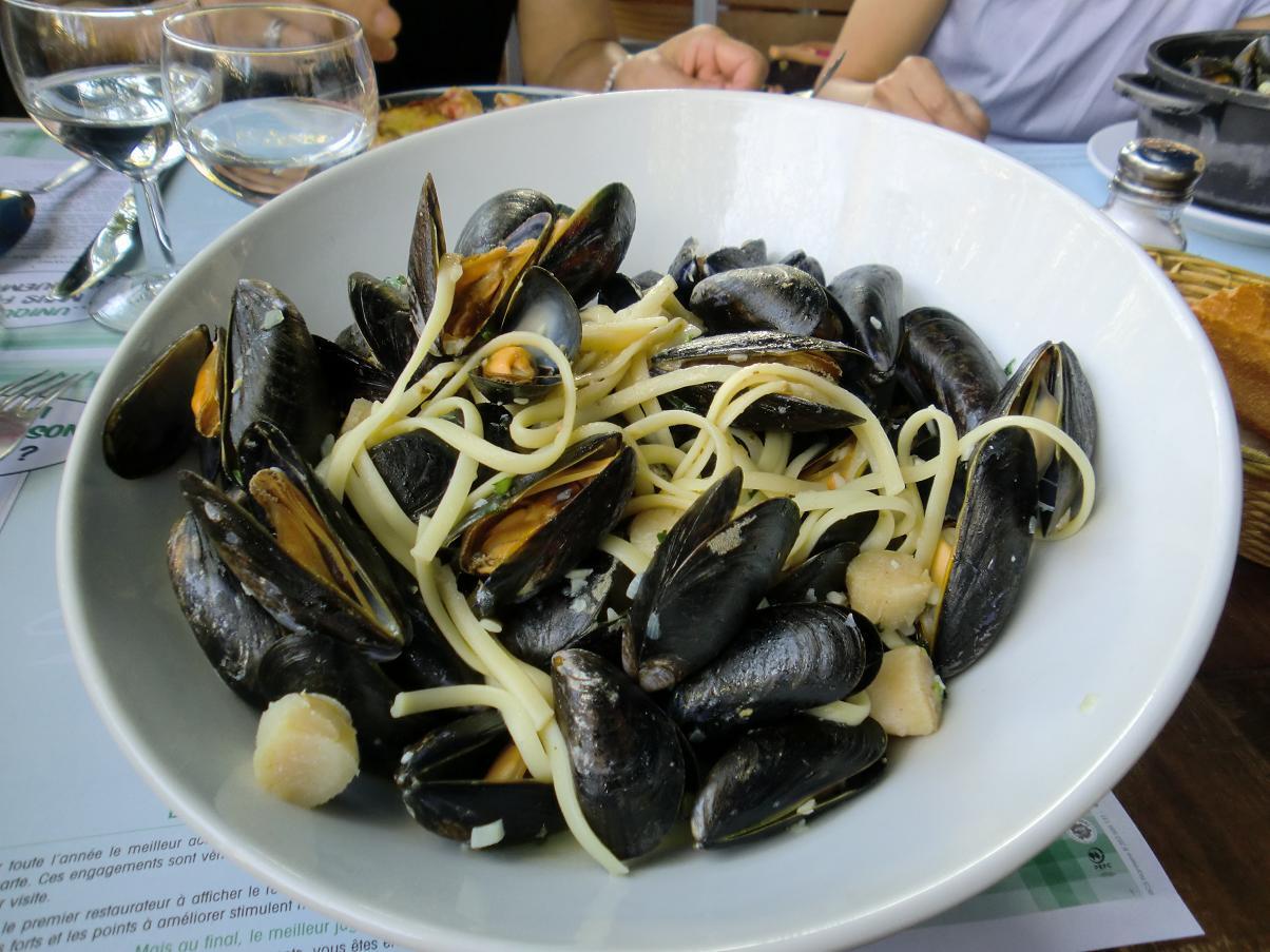 フランスの食事はちょっとくどいですねー.....: お達者テニスクラブ 青春会 馬鹿でも元気！